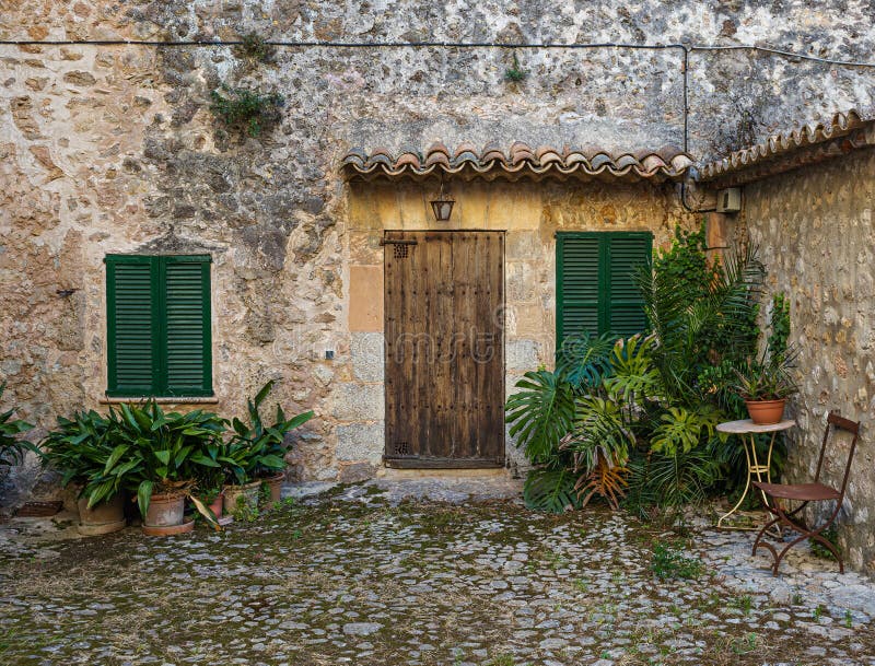 Patio in an Old Spanish House Stock Image - Image of tourism ...