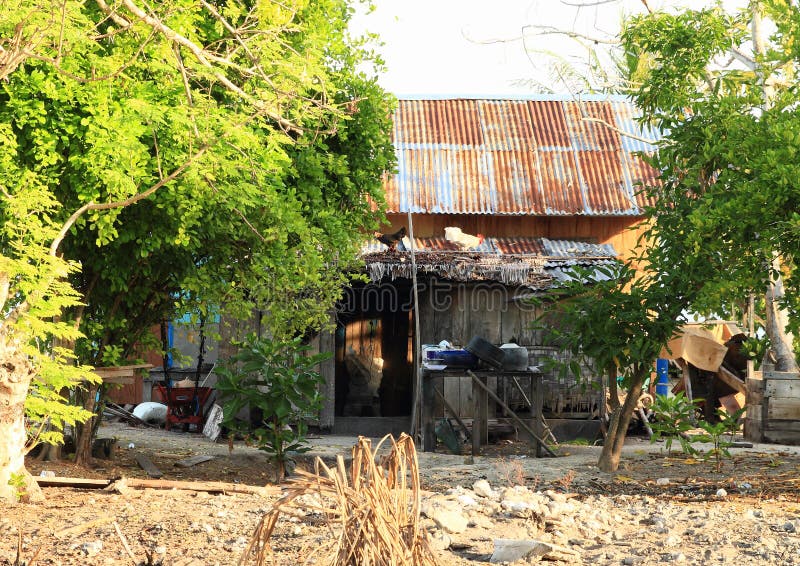 778 Patio Pobre Trasero Fotos de stock - Fotos libres de regalías de ...