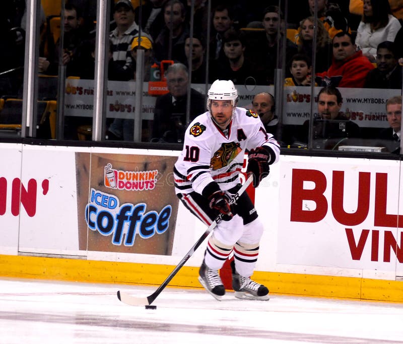 Patrick Sharp Chicago Blackhawks. Editorial Photo - Image of gloves ...