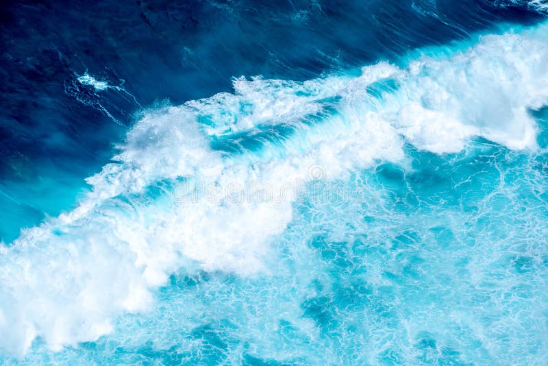 Pattern of Ariel View Waves. the Viewpoints at Kelingking Secret Stock ...