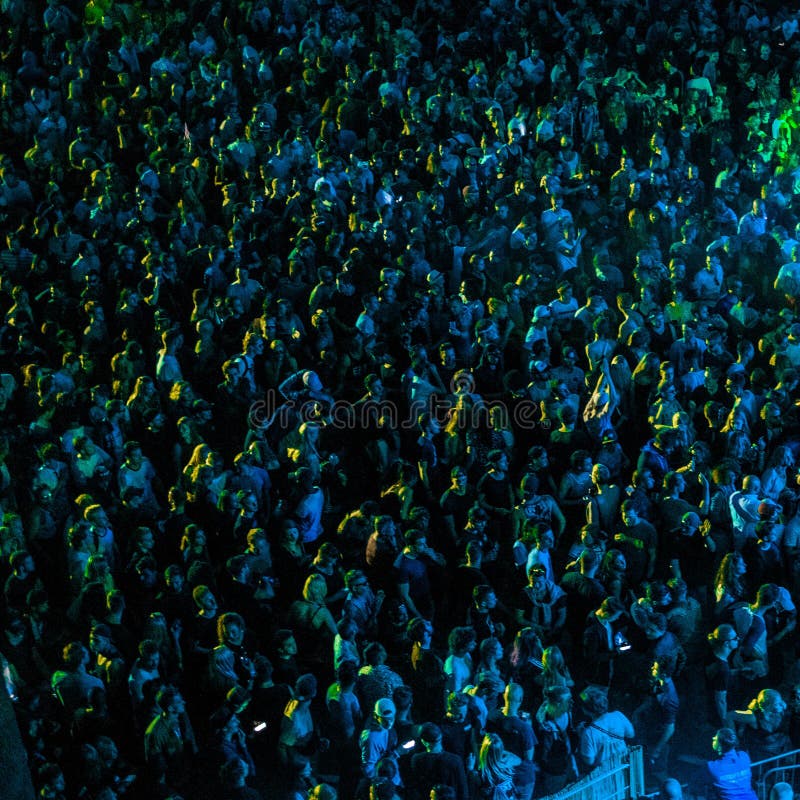 Pattern of crowd editorial photo. Image of nighttime - 93861166