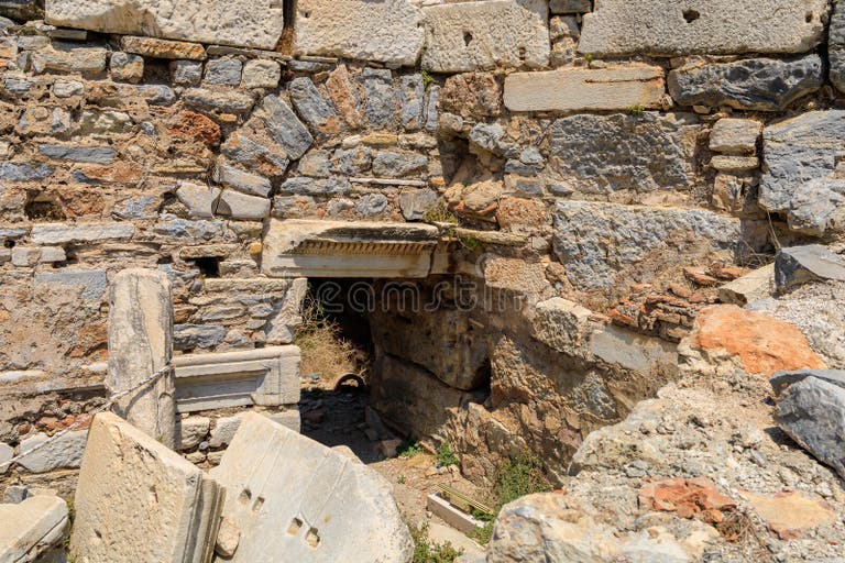 Patterns of Ancient Architecture. the Cultural Heritage of Humanity ...