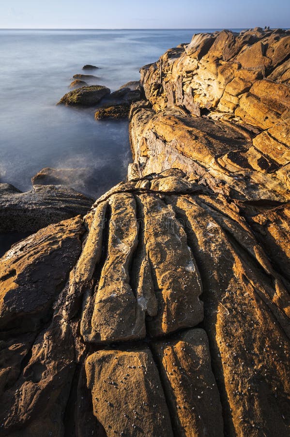 Patterns in the Rocks Along Coastline at Bouddi National Park in ...