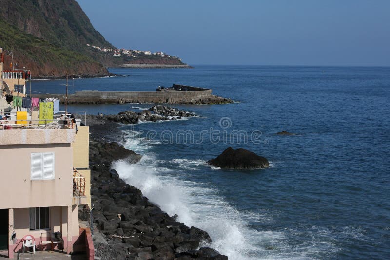 Paul Do Mar and ocean stock image. Image of harbor, atlantic - 14437489