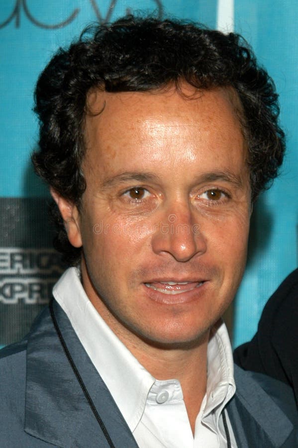 Pauly Shore editorial photography. Image of launch, pauly - 35519627