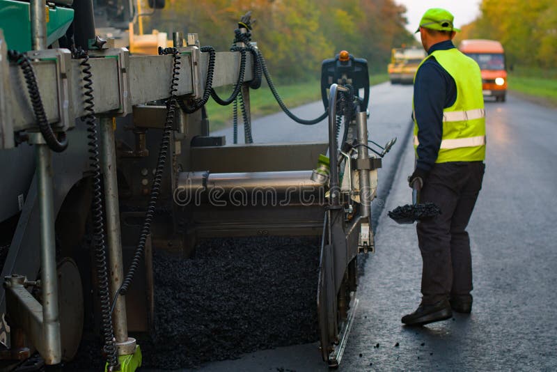 Old Paver Finisher Machinery Equipment Stock Image - Image of unloading ...