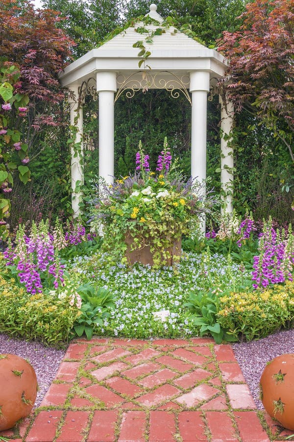 Pavilion in flower garden stock photo. Image of bandstand - 137167016