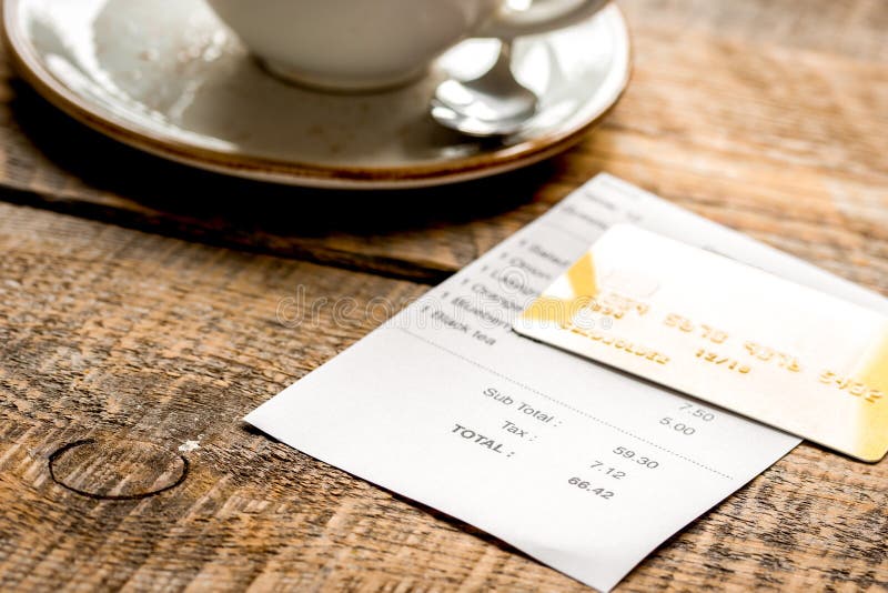 Paying Check for Lunch in Cafe with Credit Card on Wooden Table ...