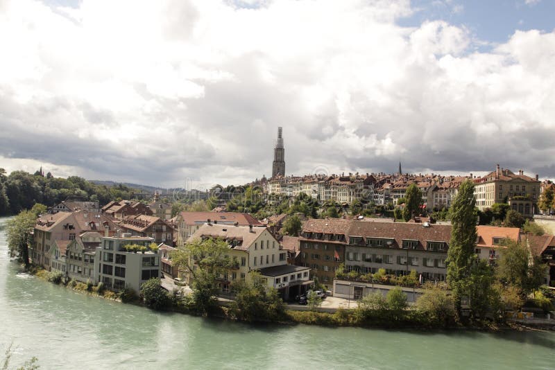 Paysage de Berne image stock. Image du construction, fleuve - 20949563