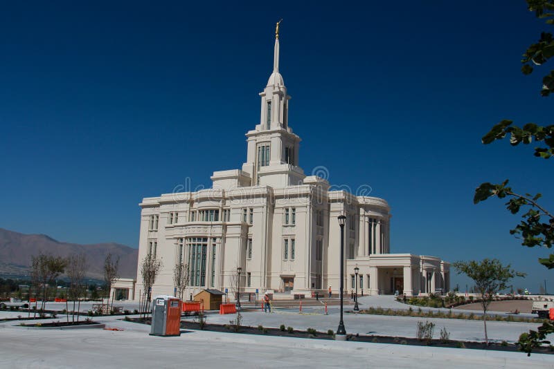Moroni stock photo. Image of moroni, mormon, gold, facing - 24561540