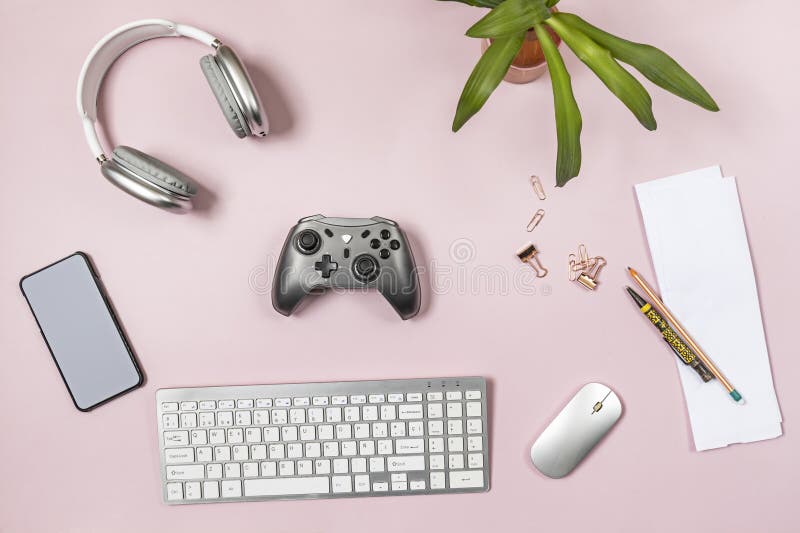 PC Keyboard, Smartphone, Plants and Accessories for Playing Video Games ...