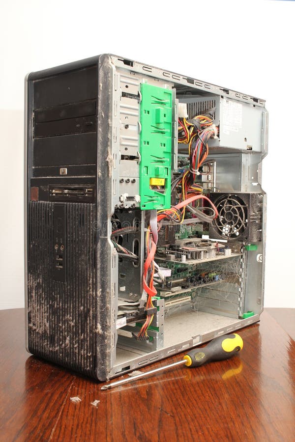 PC Mal Mantido Do Computador Foto de Stock - Imagem de pessoal ...