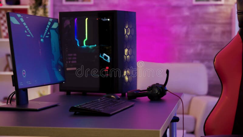 Pc Unit Un Color Neon Lightset for Online Gaming Stockbild - Bild von ...