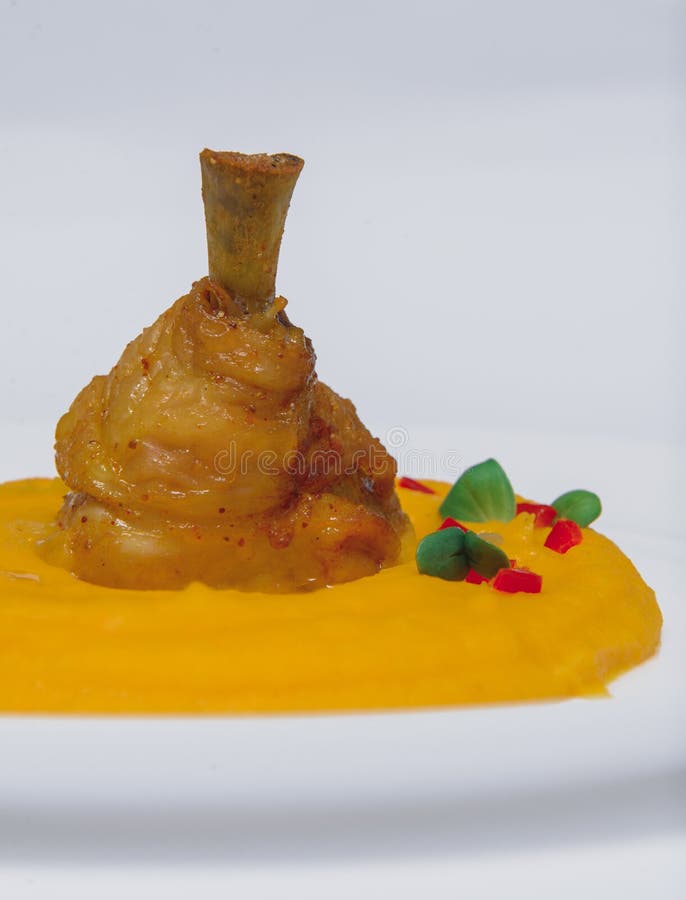 Pea Puree with Chicken Thigh Stock Image - Image of meat, creamy: 180290477