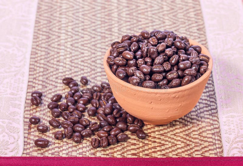 Peaberry coffee beans stock photo. Image of roasted, mocha - 38454776