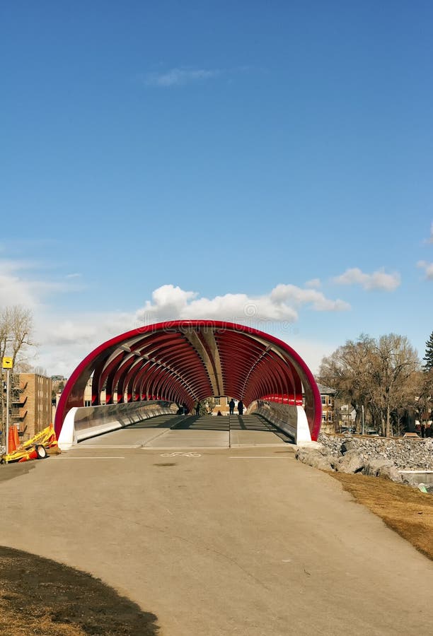Peace bridge editorial stock image. Image of river, alberta - 39926234