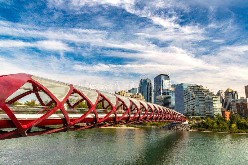 Peace Bridge in Calgary editorial stock image. Image of river - 180191099