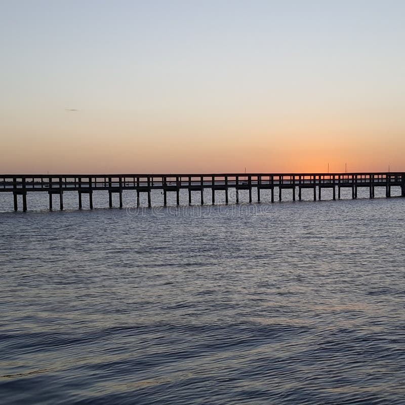 Sailing Off into the Sunset Stock Image - Image of water, saorsa: 6738289