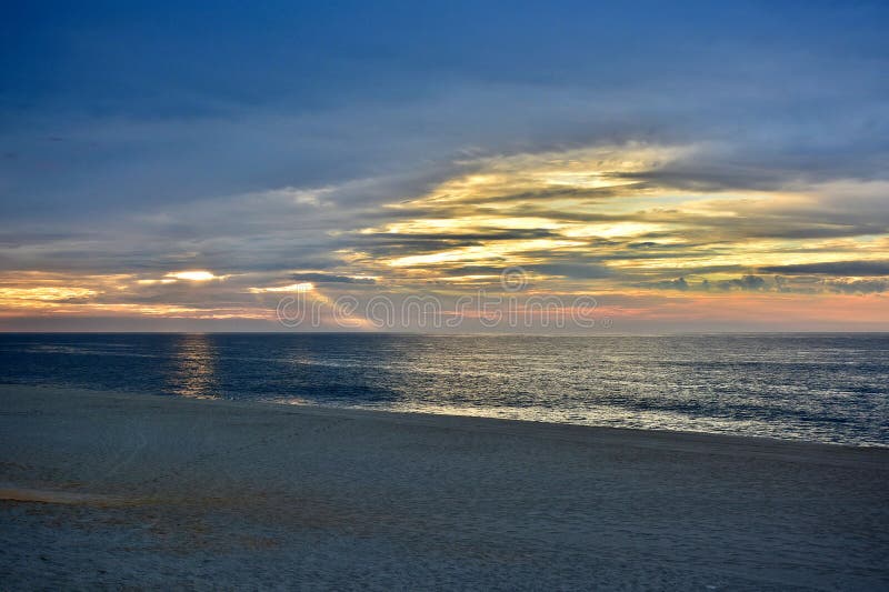 Peaceful Summer Seashore Sunrise Stock Image - Image of colorful, dawn ...