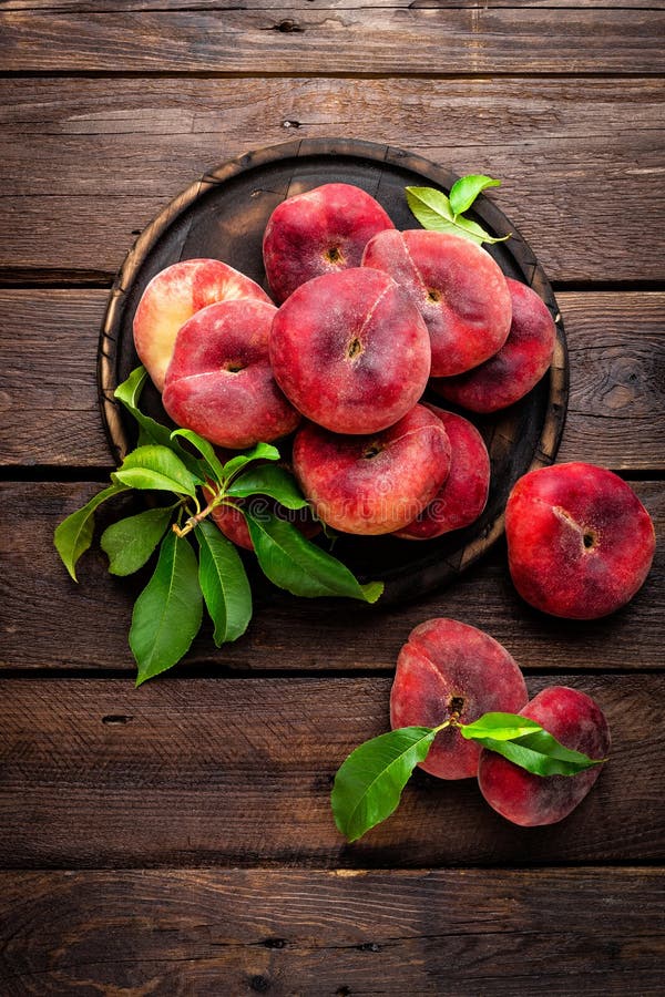 Peach, Fresh Peaches with Leaves Stock Image - Image of rustic, natural ...