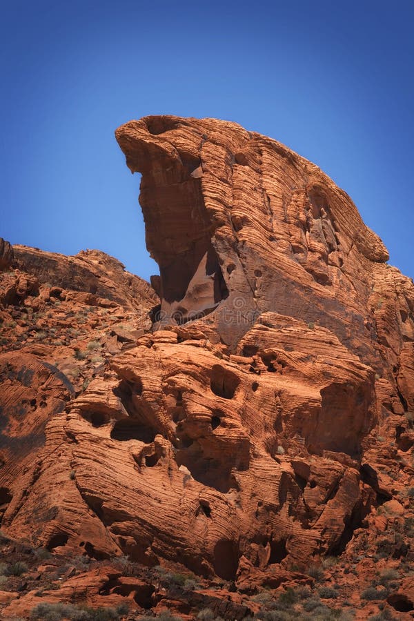 Peak Formation Picture. Image: 2439194