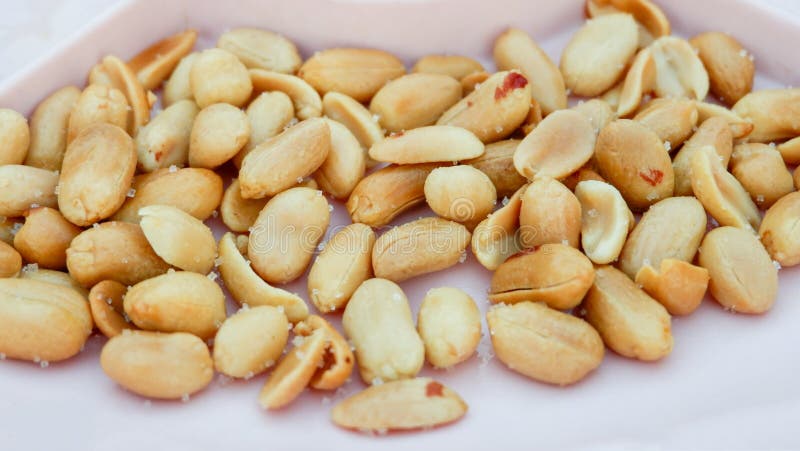 Red Kernel In Peanut Shells Stock Photo - Image of dessert, grain: 17671256