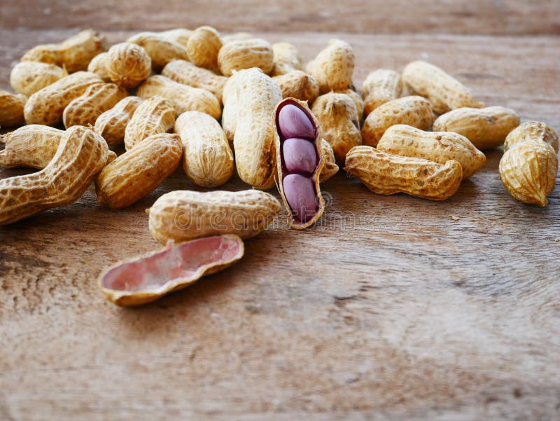 Peanut Open Shell on Group of Peanuts Close Shell Stock Photo - Image ...