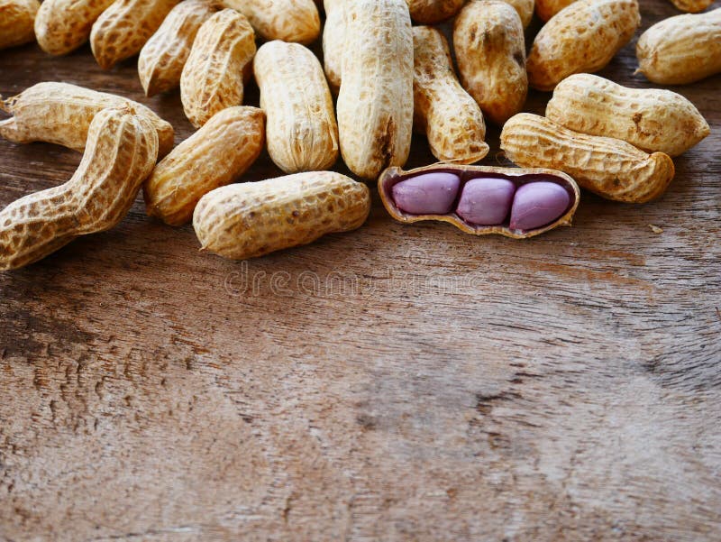 Peanut Open Shell on Group of Peanuts Close Shell Stock Photo - Image ...