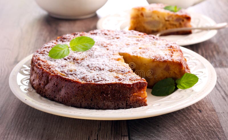 Pear Sponge Cake with Icing Sugar Stock Photo - Image of teacake, treat ...