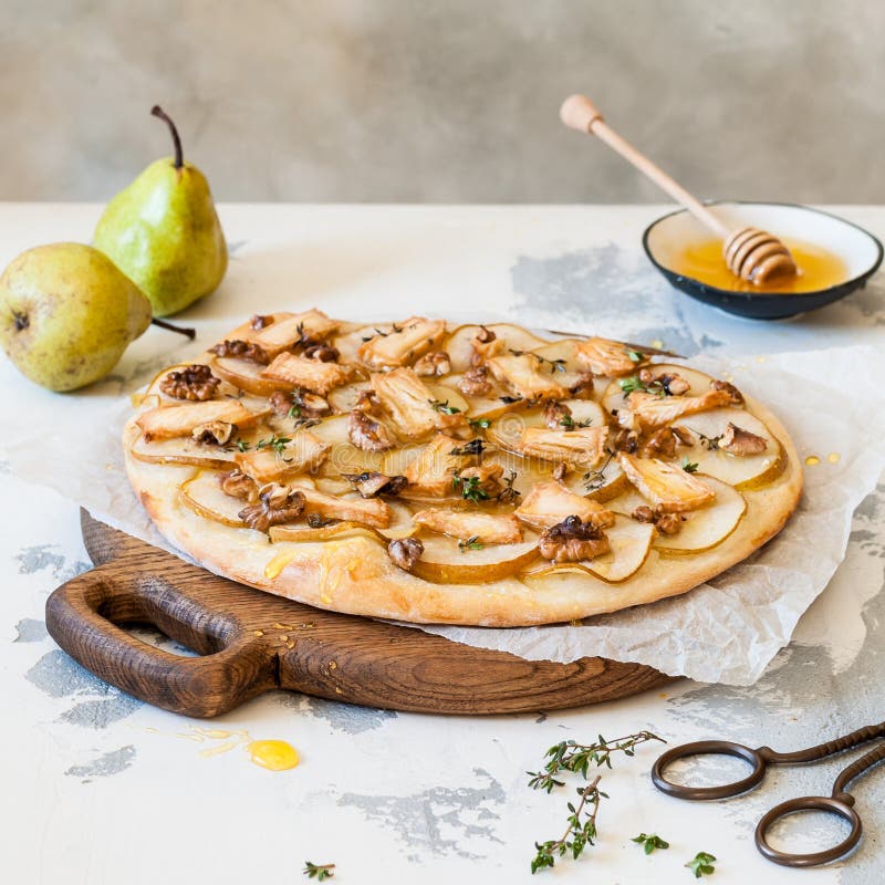 Pear Pizza with Honey stock image. Image of focaccia - 125082709