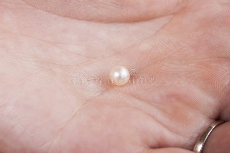 Jesus Pearl Hand Stock Photos - Free & Royalty-Free Stock Photos from ...