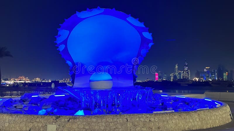 The Pearl Monument in Doha, Qatar Stock Illustration - Illustration of ...
