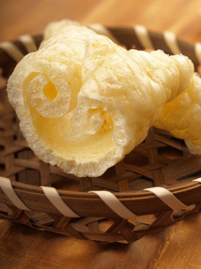 Peau De Porc (Sorici) - Nourriture Traditionnelle En Roumanie Photo ...