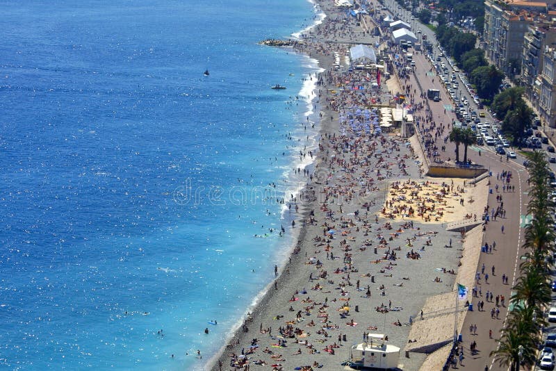 Pebble Beach in Der Nizza Stadt, Frankreich Stockbild - Bild von strand ...