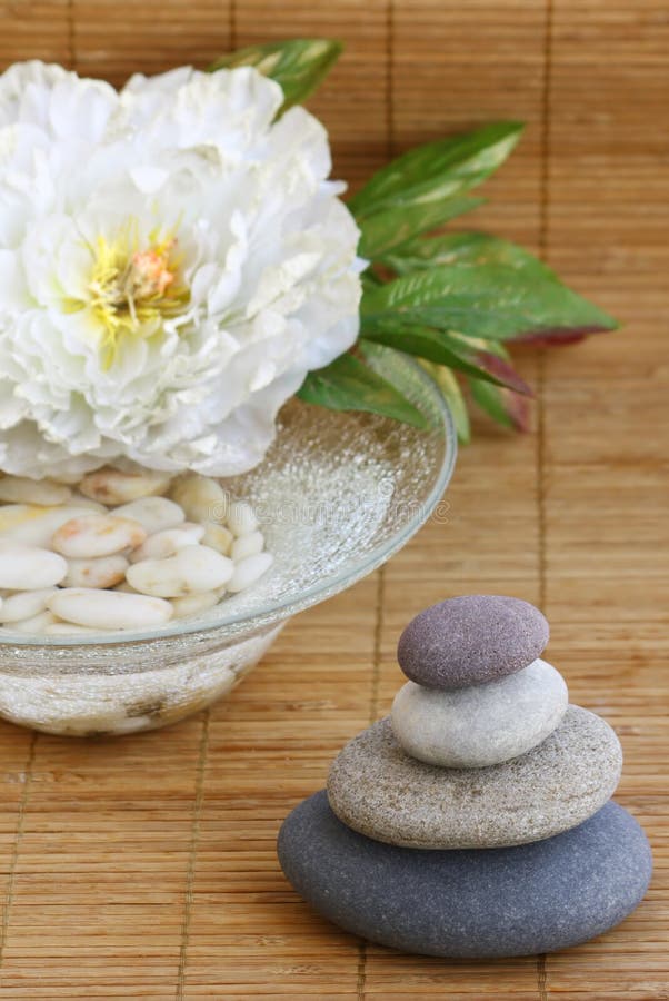 Pebbles, Flower and Bowl with Water and White Pebb Stock Photo - Image ...