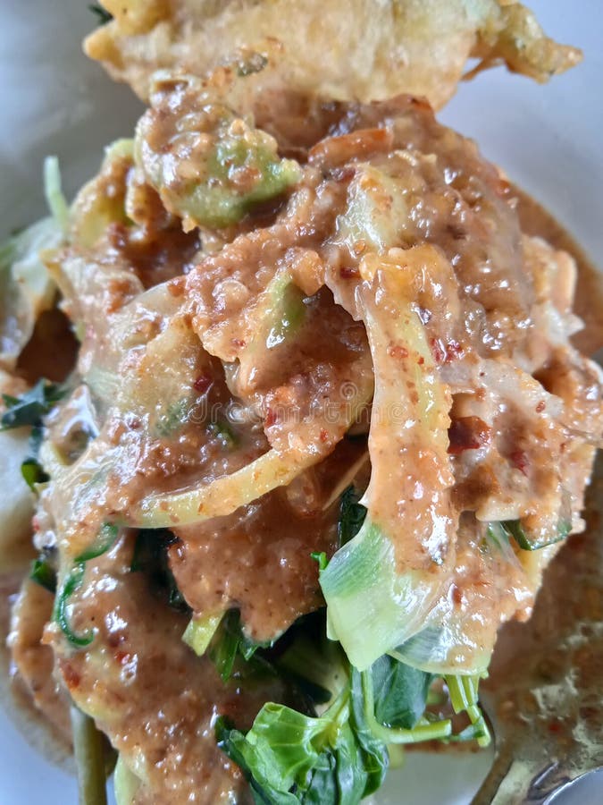 Pecel, Boiled Vegetables with Peanut Sause Stock Photo - Image of sause ...