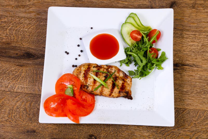 Pecho De Pollo Asado a La Parilla Imagen de archivo - Imagen de sano ...