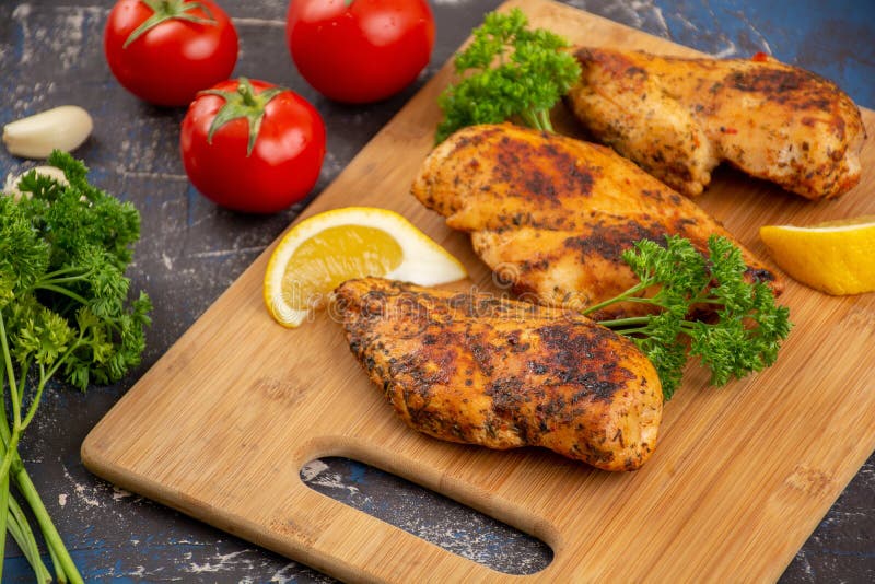 Pecho De Pollo Asado a La Parilla Imagen de archivo - Imagen de frito ...