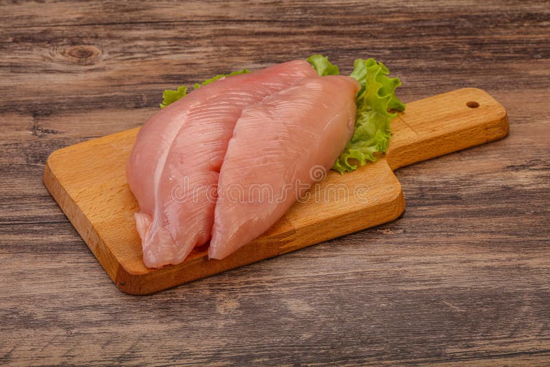 Pechuga De Pavo Cruda Para Cocinar Foto de archivo - Imagen de travieso ...