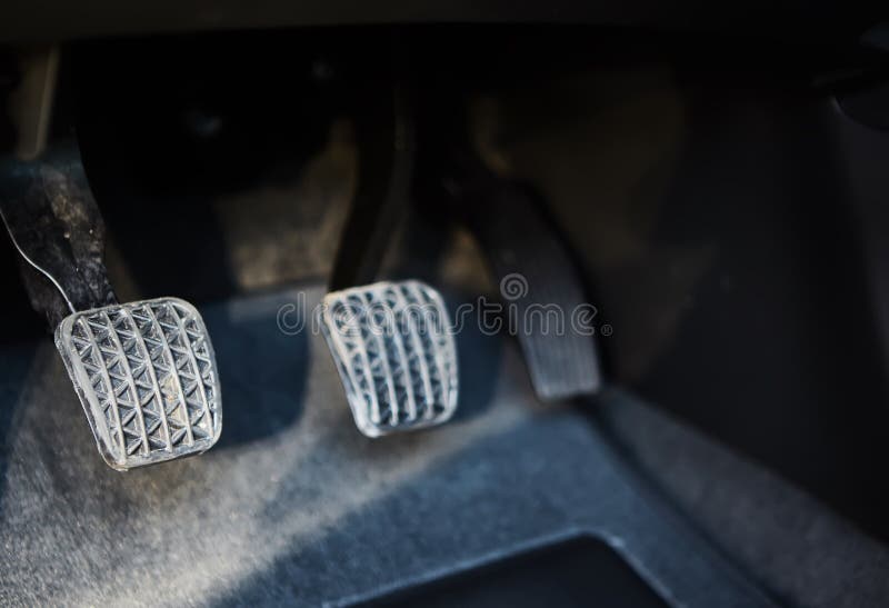 Pedal Do Travão E Do Acelerador Do Carro Foto de Stock - Imagem de ...
