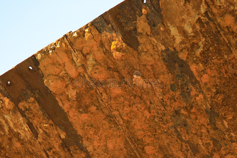 Pedazo De Metal Aherrumbrado Imagen de archivo - Imagen de objeto ...