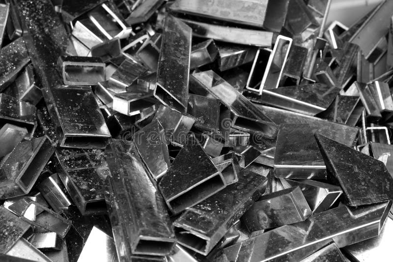 Pedazos del metal foto de archivo. Imagen de corte, materiales - 60089462