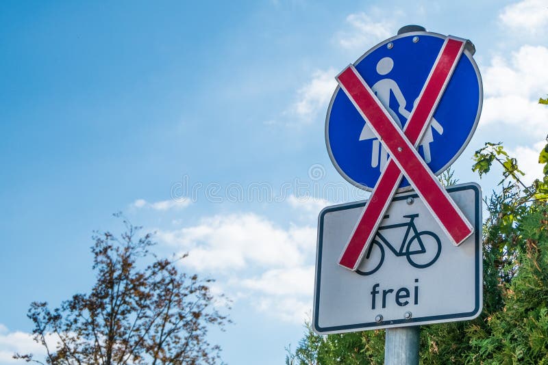 1,707 Pedestrian Cyclist Sign Stock Photos - Free & Royalty-Free Stock ... 1,707 Pedestrian Cyclist Sign Stock Photos - Free & Royalty-Free Stock ...