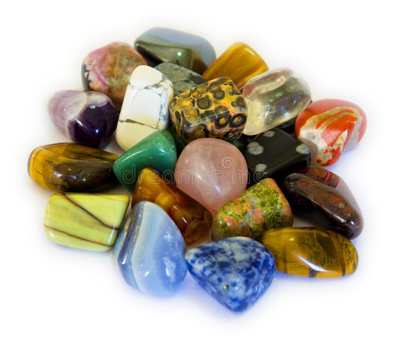 Pedras coloridas (isolado) imagem de stock. Imagem de encanto - 24406179