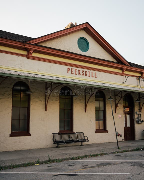Peekskill Train Station, Peekskill, New York Editorial Stock Photo - Image of nostalgia ...