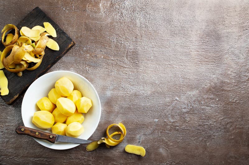 Peeled Potatoes for Cooking Stock Image - Image of nutrition, healthy ...