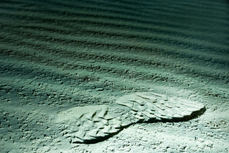 Pegada na lua imagem de stock. Imagem de terra, history - 8934887