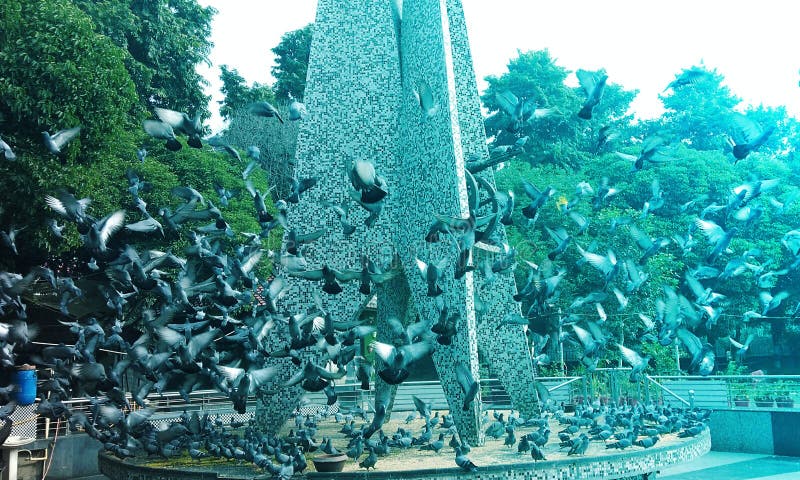 Flying Marble Stock Illustrations – 394 Flying Marble Stock ...