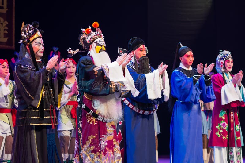 Peking Opera actors editorial stock image. Image of performer - 96557574