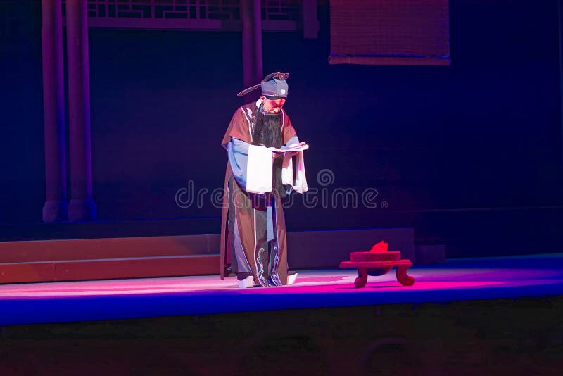 Peking Opera show editorial photo. Image of dress, performer - 96557491